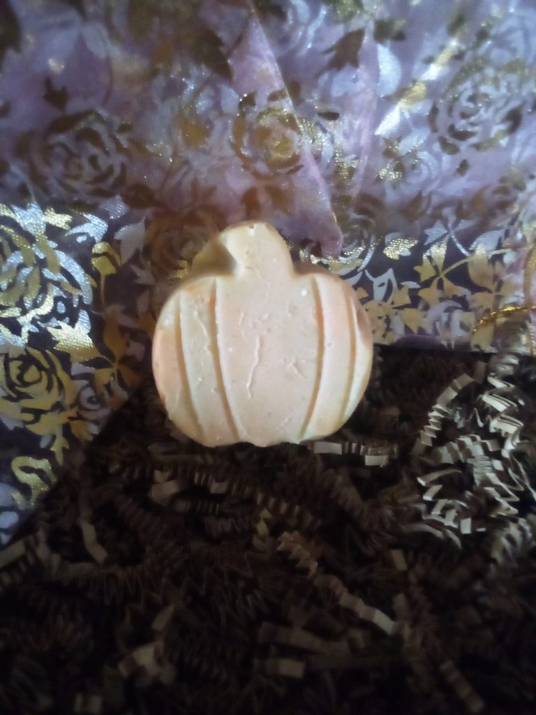 Home Made Goats Milk, Manuka Honey and Oat Soap. Home Made Pumpkin Pie ...