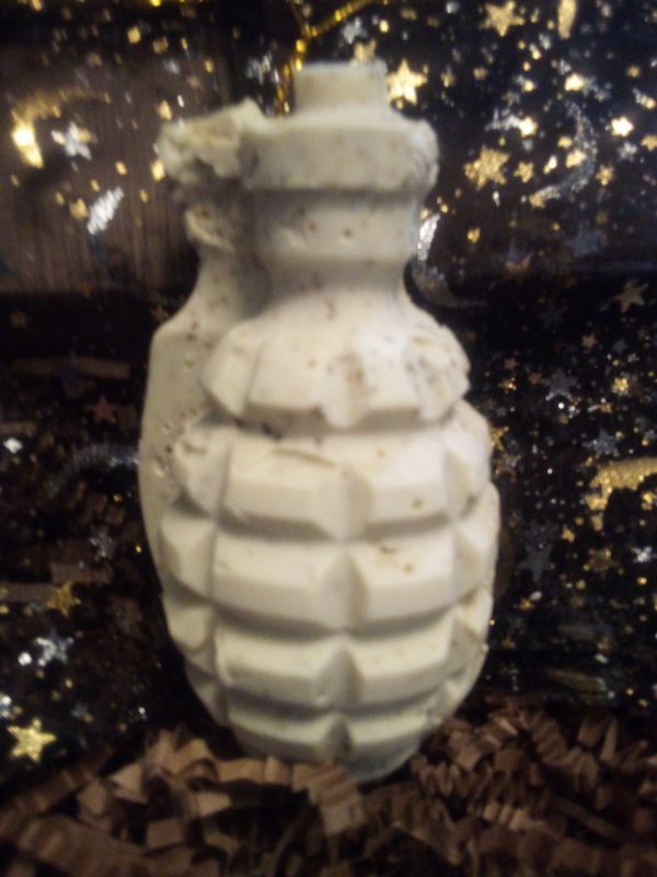 Home Made Goats Milk, Manuka Honey, Oats, Ground Lavender Buds and ...